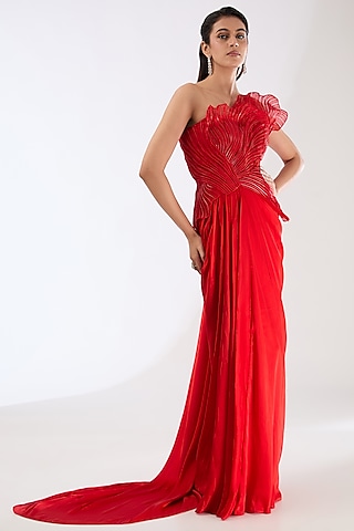 Red Satin Chiffon Wedding Gown by Amit Aggarwal at Pernia's Pop Up Shop ...