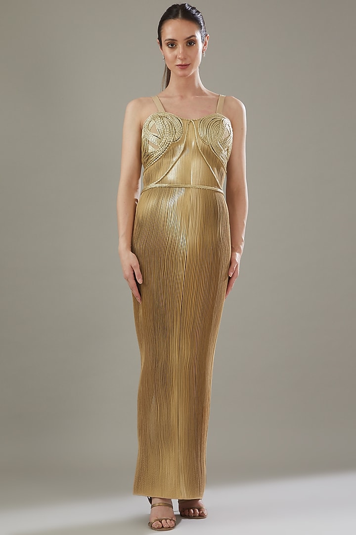 Gold Tulle Two-Tone Moulded Gown by Amit Aggarwal at Pernia's Pop Up ...