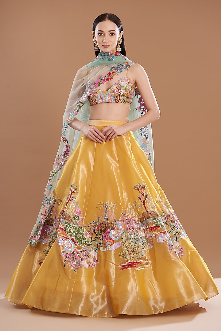 Yellow Tissue Embellished Bridal Lehenga Set by Aisha Rao at Pernia's ...