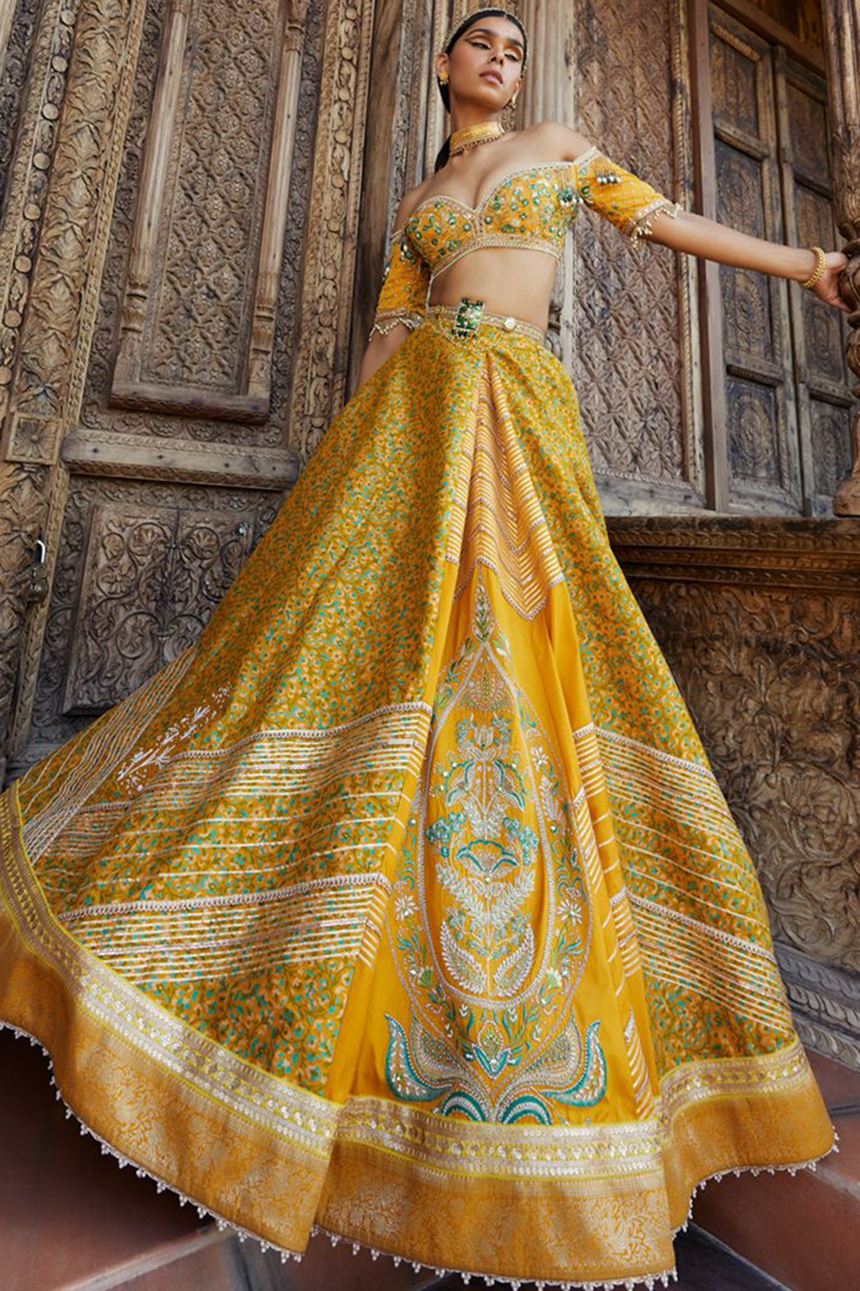 Yellow Floral Printed Wedding Lehenga Set By Aditi Gupta At Pernias