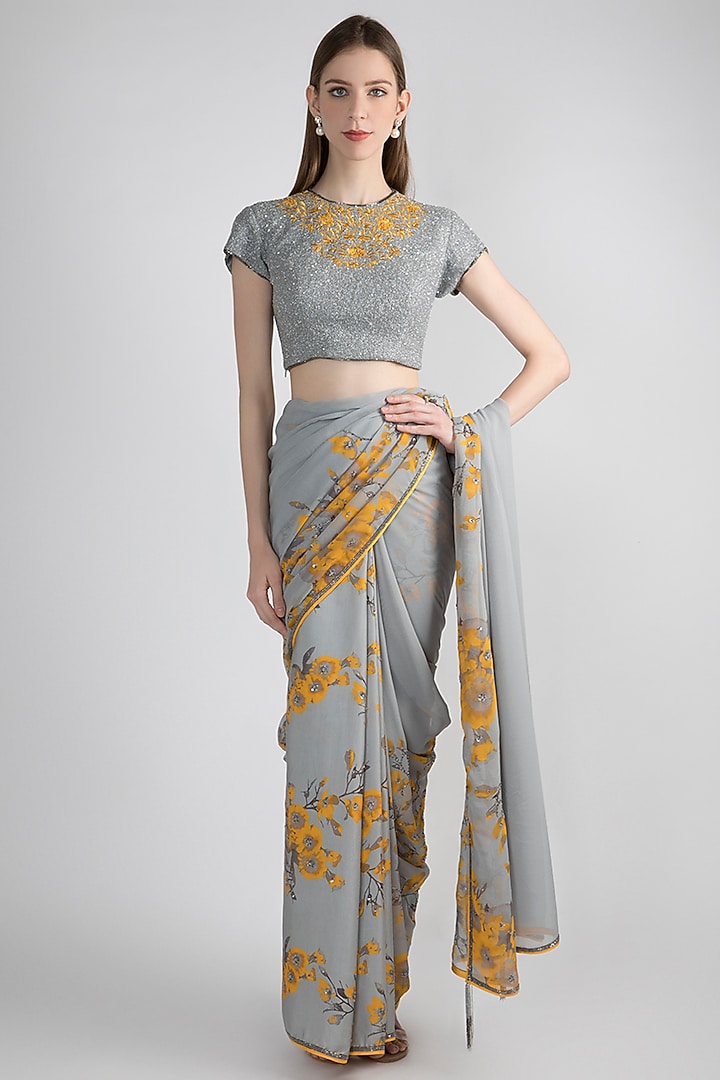 Grey Printed & Embroidered Saree Set by Adah at Pernia's Pop Up Shop 2025
