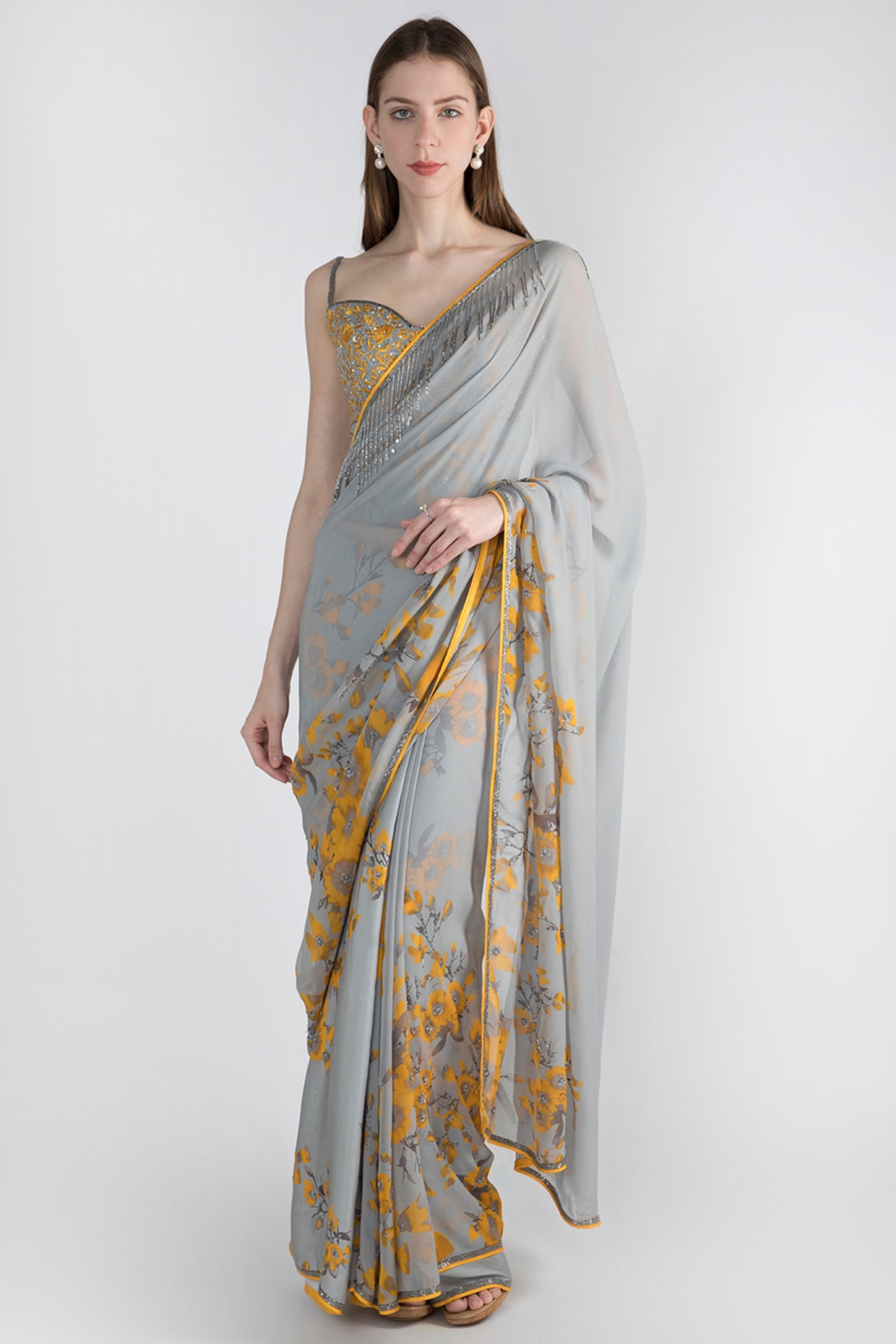 Grey Printed Saree Set by Adah at Pernia's Pop Up Shop 2025