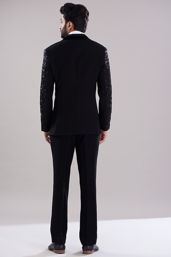 Buy Aditya Sachdeva Men Black Italian Crepe Hand Embroidered Tuxedo Set at Pernia'sPopUpShopMen 2025