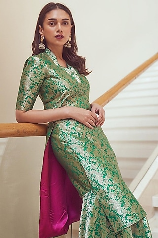 Raw Mango - Buy Designer Sarees, Lehengas, Kurta Sets Online 2024