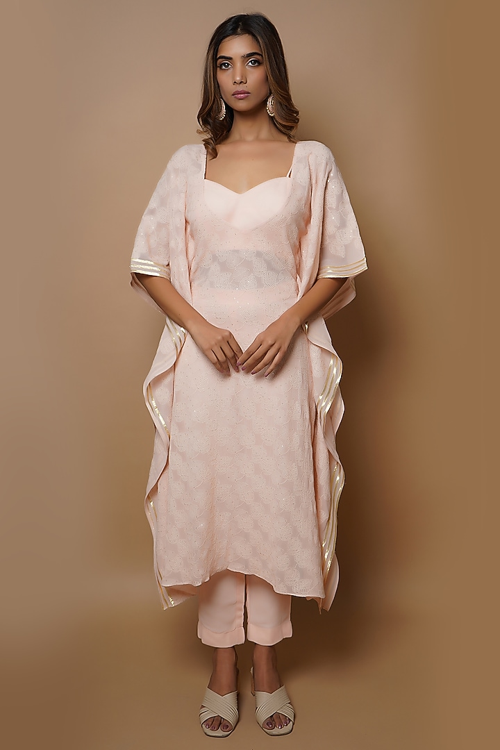 Peach Chikankari Kaftan Set by AHI CLOTHING at Pernia's Pop Up Shop 2025