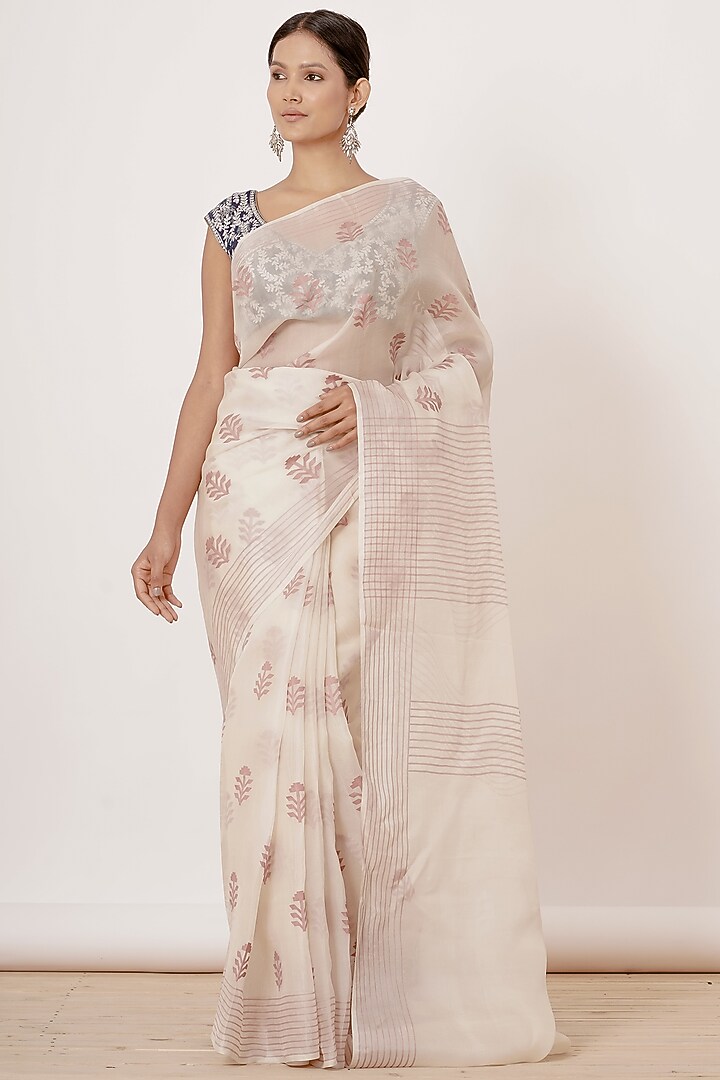 Ivory Shaded Organza Handwoven Saree Set Design by Aharin India at ...