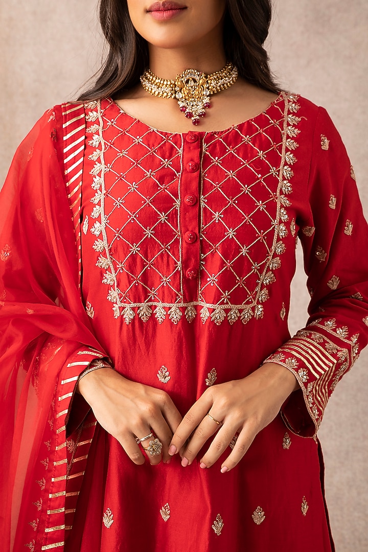 Red Organza Sharara Set by Ajiesh Oberoi at Pernia's Pop Up Shop 2025