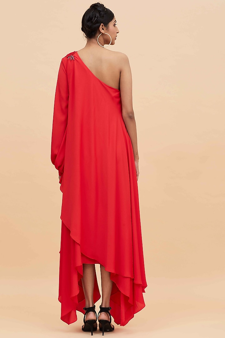 Red Layered Dress Design by Aakaar at Pernia's Pop Up Shop 2024