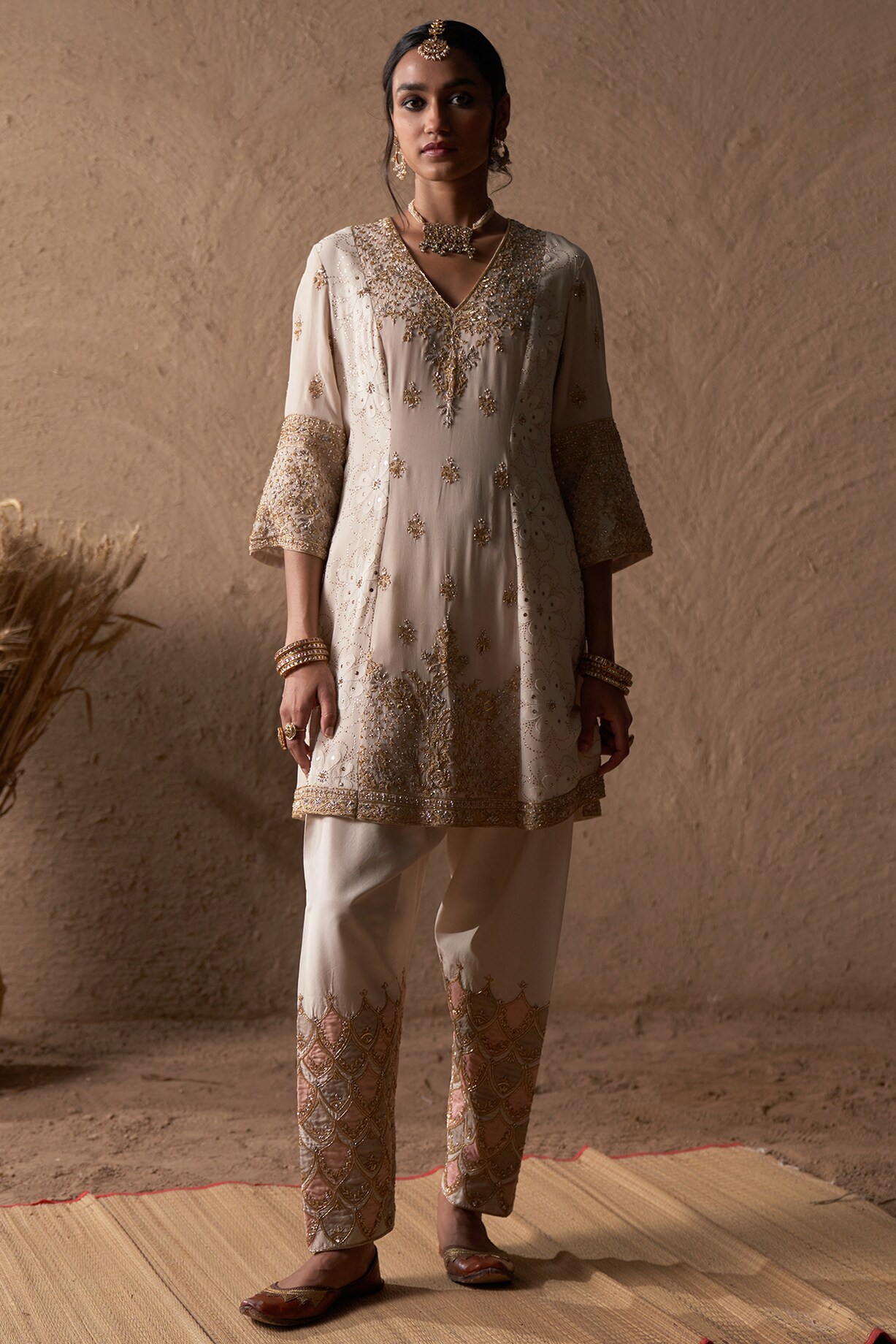 Ivory Hand Embroidered Kurta Set by Akriti by Ritika at Pernia's Pop Up ...