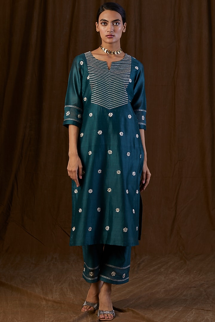 Dark Green Embroidered Kurta Set Design by Alokik by Divya at Pernia's ...