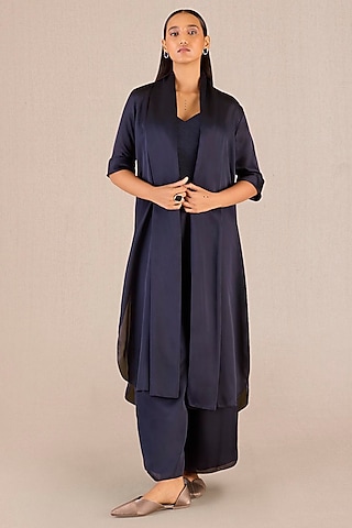 AMPM by Ankur and Priyanka Modi - Buy Lehenga, Sarees, Tunics Online 2025