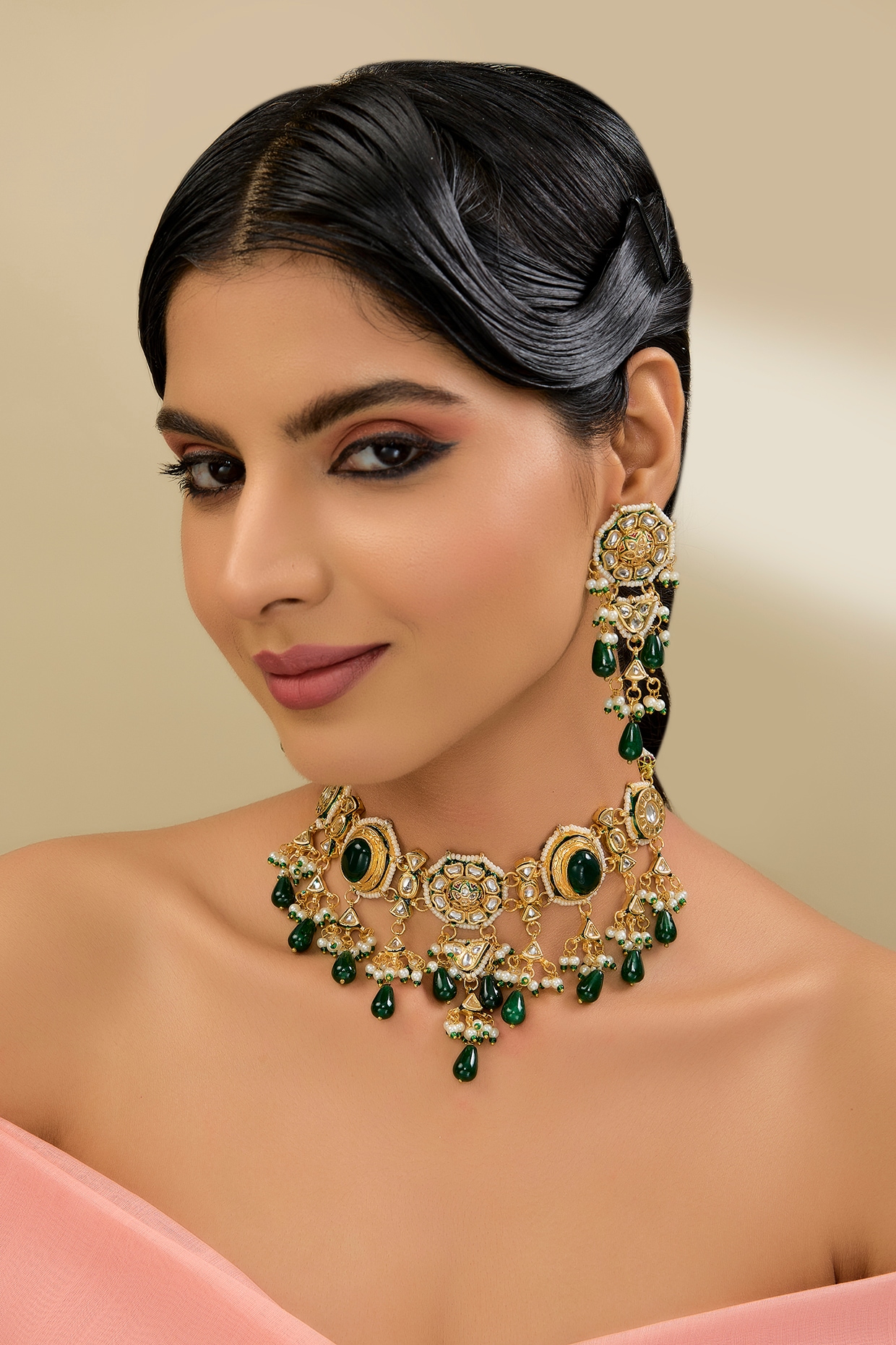 Gold Finish Kundan Polki Choker Necklace Set by Amreli Jaipur at Pernia's Pop Up Shop 2024