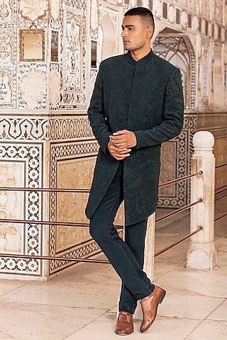 Pernia's Pop Up Shop: Luxury Designer Ethnic Clothing Website 2025