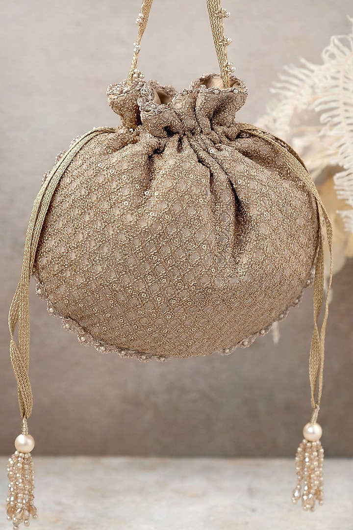 Gold Net Embroidered Potli by AMYRA at Pernia's Pop Up Shop 2025