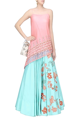 Buy Amit Sachdeva Designer Lehengas, Gowns, Anarkalis 2025