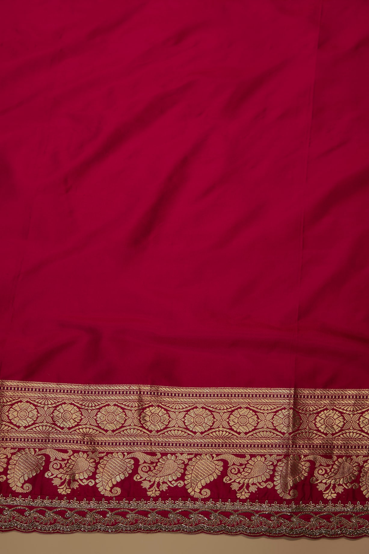 Red Banarasi Silk Zardosi Embroidered Saree Set by Anushree Reddy at ...