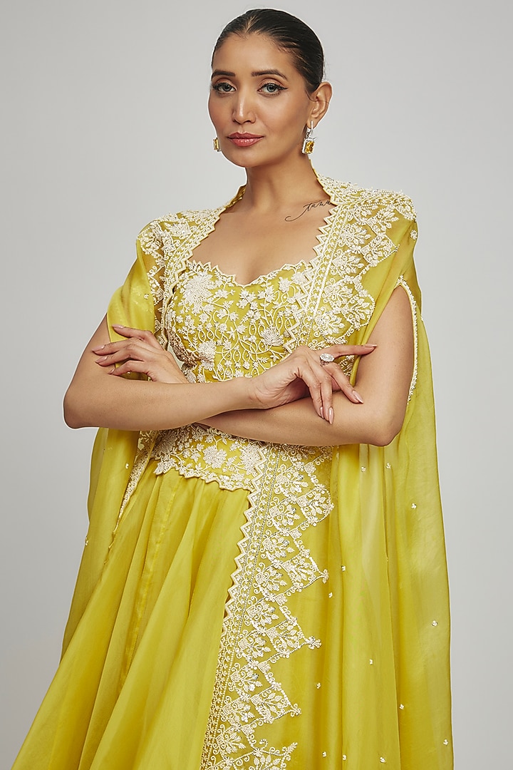 Yellow Organza Pearl Embroidered Cape Set by Anushree Reddy at Pernia's ...