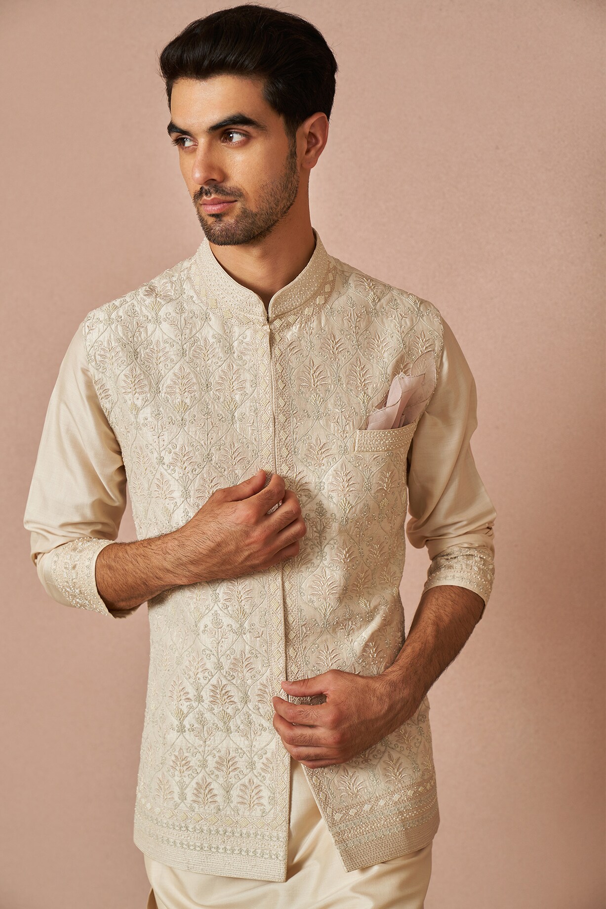 Ivory Raw Silk Pearl Embroidered Bundi Jacket Set by Anushree Reddy Men ...