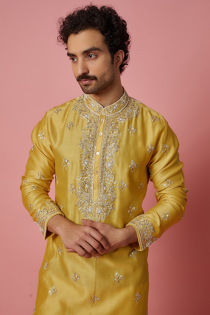 Yellow Chanderi Embroidered Kurta Set by Anushree Reddy Men at Pernia's ...