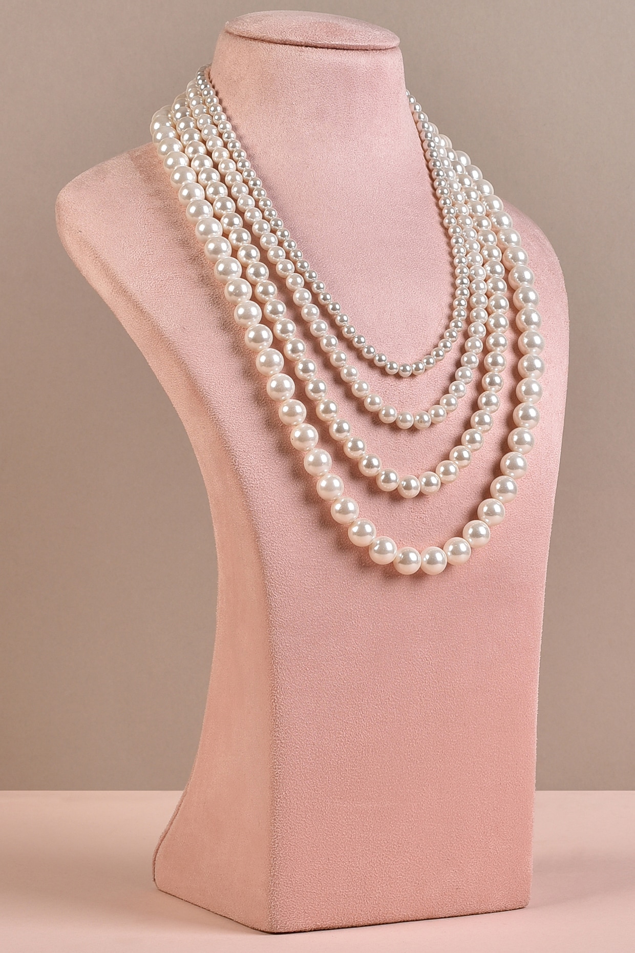 White Layered Necklace With Pearls by Anaash at Pernia's Pop Up Shop 2025