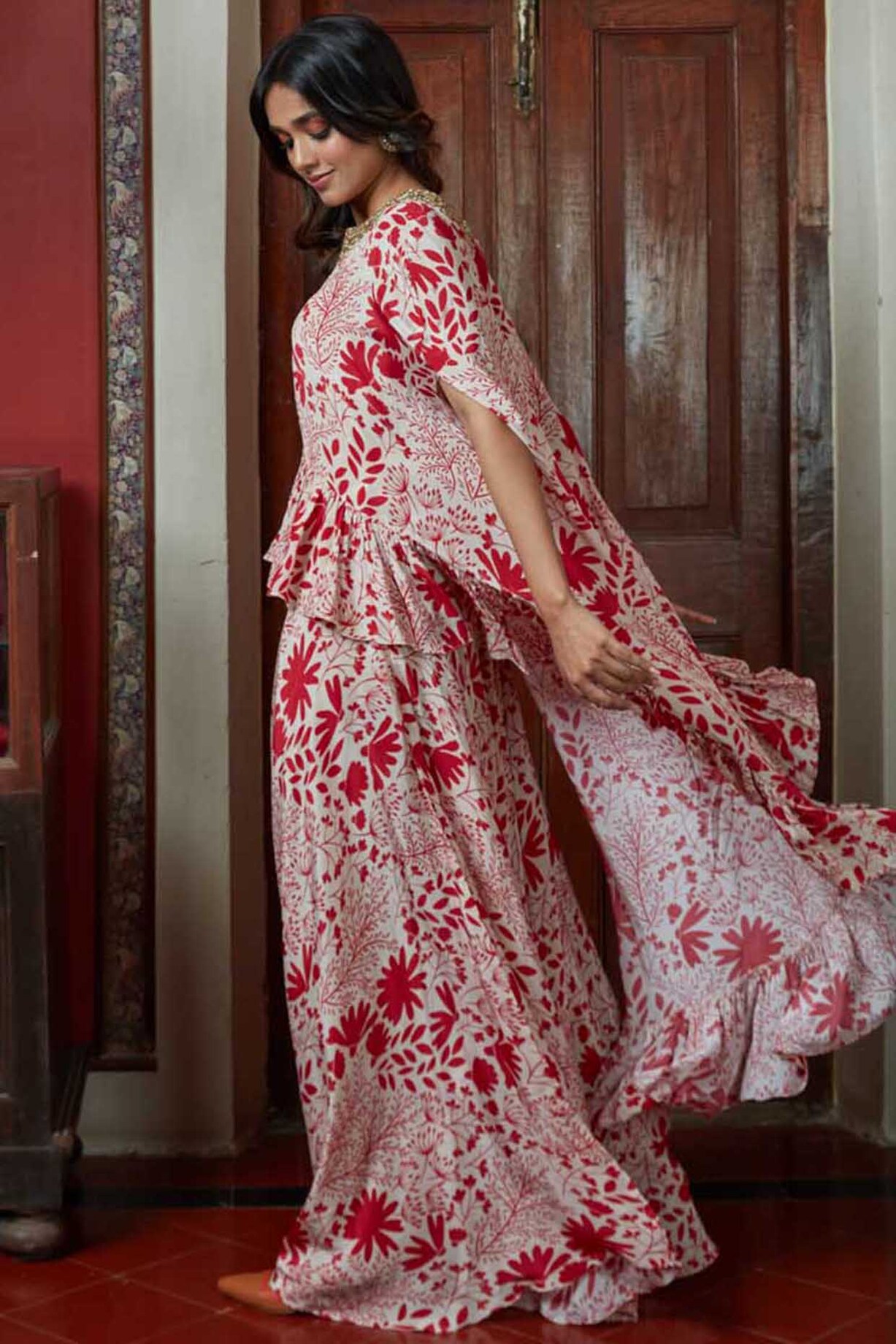 Red Printed & Hand Embroidered Cape Set by Arpita Mehta at Pernia's Pop ...