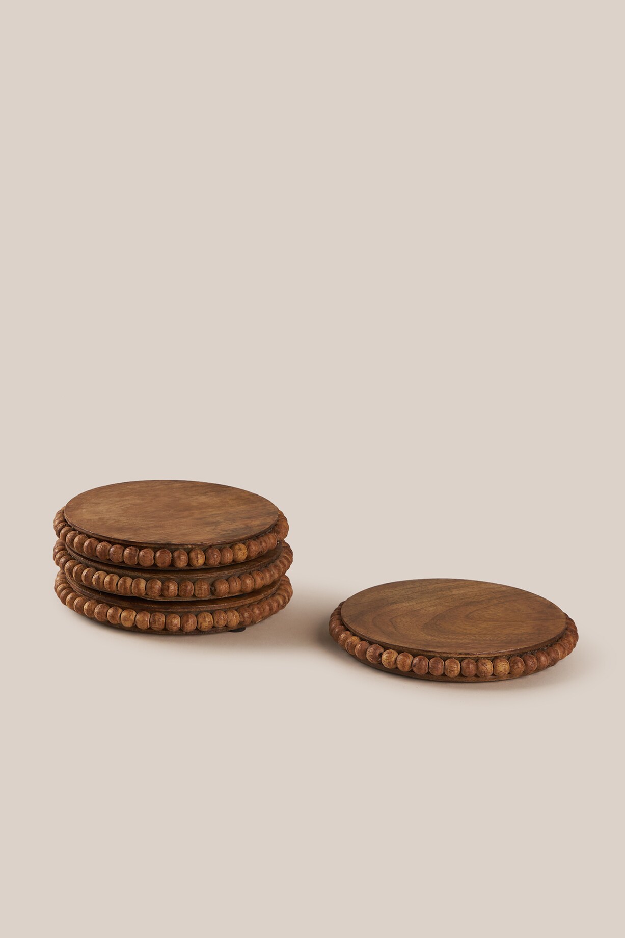 Brown Mango Wood Monochrome Coaster Set Design by ARTISAN LAB at Pernia ...