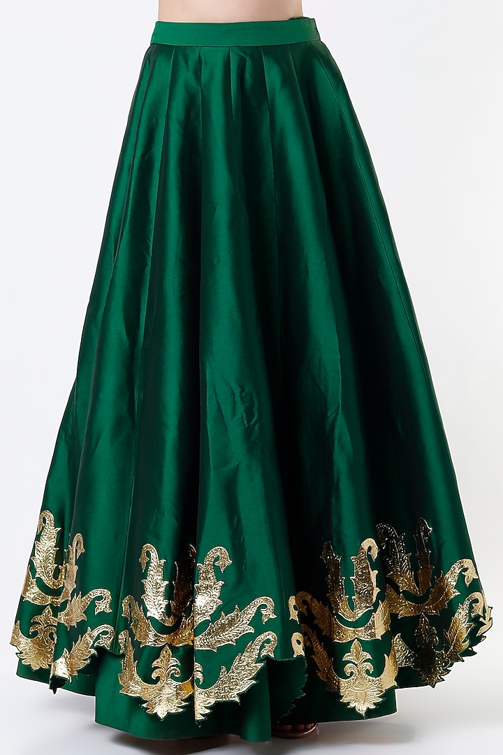 Bottle Green Silk Bridal Lehenga Set by Architha Narayanam at Pernia's ...