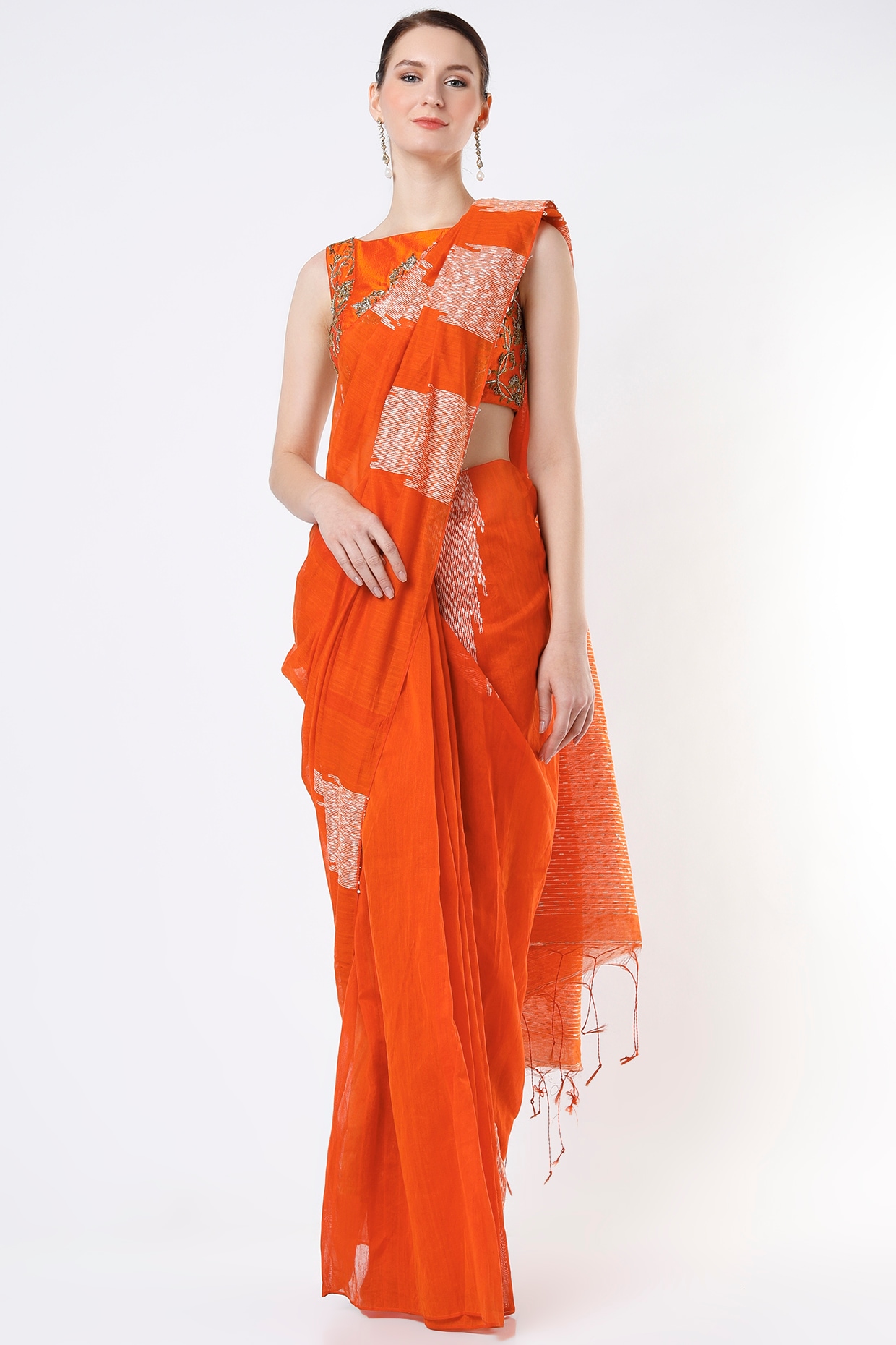 Orange Handloom Saree Set by Architha Narayanam at Pernia's Pop Up Shop ...