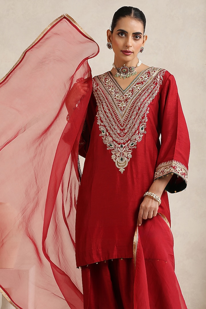 Deep Red Bemberg Silk Hand Embroidered Kurta Set by A Touch Of Zari at Pernia's Pop Up Shop 2025