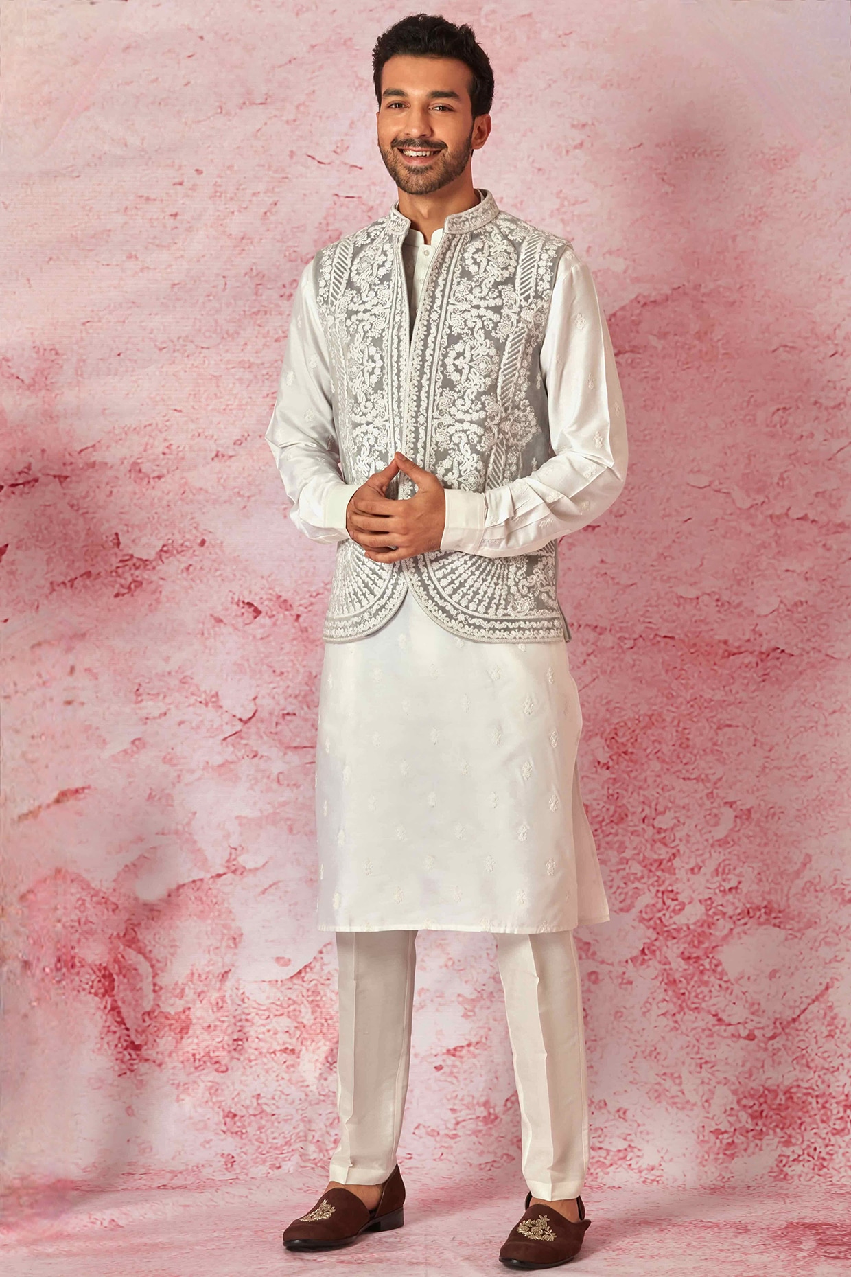 Grey Velvet Dori Embroidered Bundi Jacket Set by ASUKA at Pernia's Pop ...