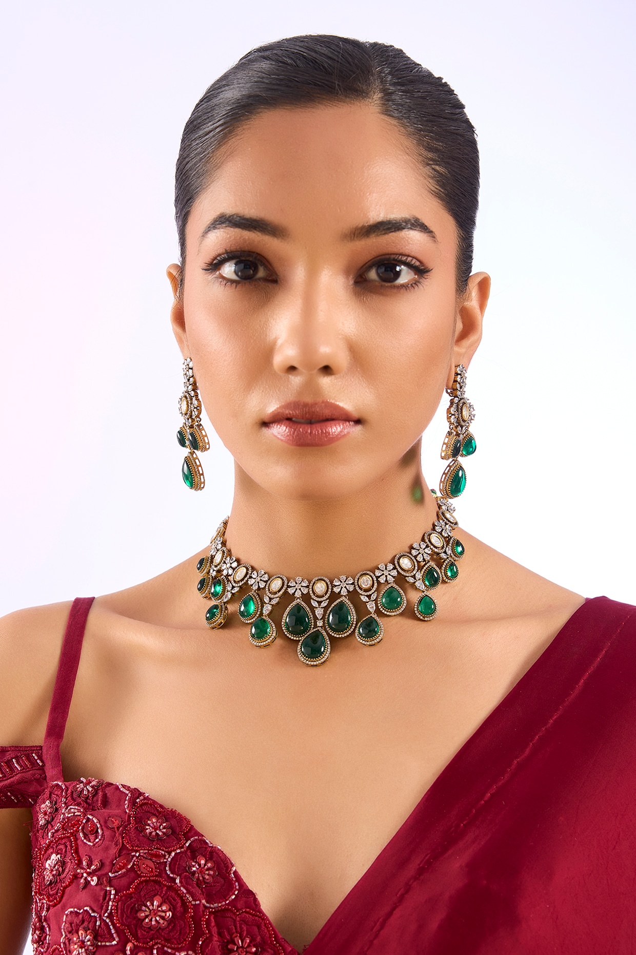 Gold Finish Kundan Polki & Emerald Green Stone Choker Necklace Set by ...