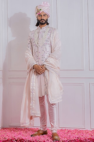 Pernia's Pop Up Shop: Luxury Designer Ethnic Clothing Website 2025