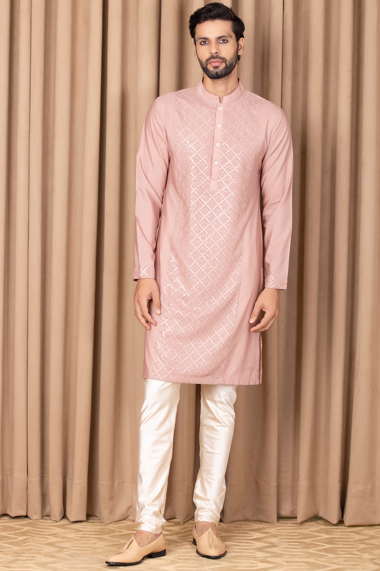 Pink Embroidered Kurta Set by Ankit V Kapoor at Pernia's Pop Up Shop 2025