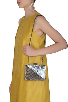 Be Chic: Buy Be Chic designs which are timeless piece of art which ...