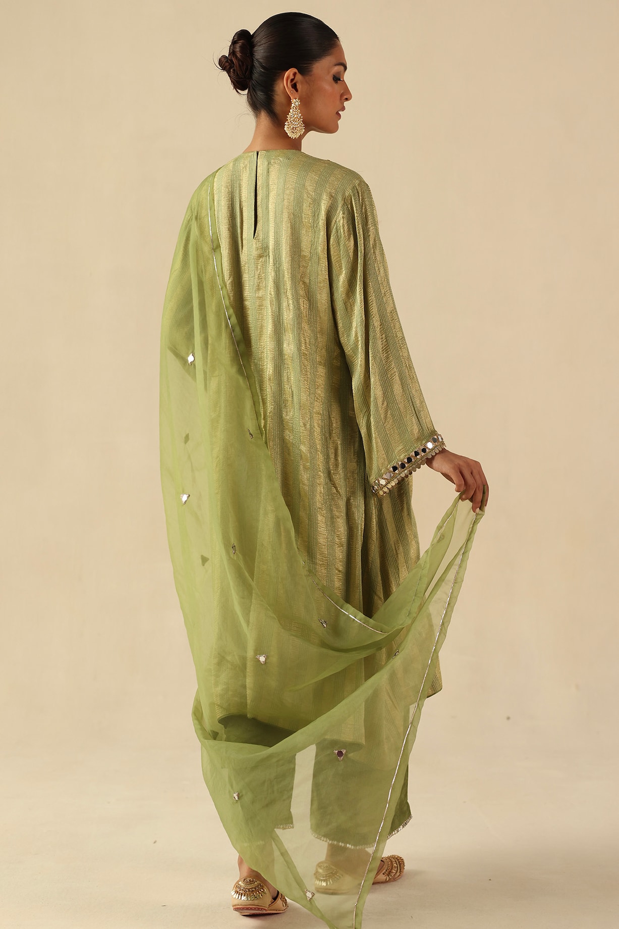 Green Zari Moonga Silk Mirror Hand Embroidered Kurta Set by Begum Pret ...