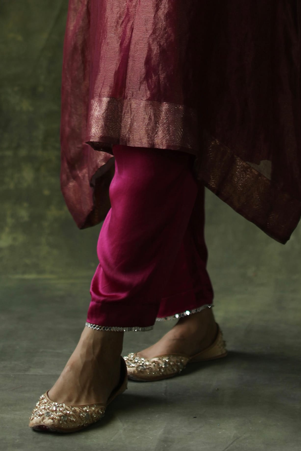 Ruby Red Embellished Kaftan Set by Begum Pret at Pernia's Pop Up Shop 2025