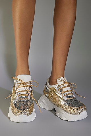 Designer Shoes - Buy Luxury Collection of Shoes For Women Online 2025