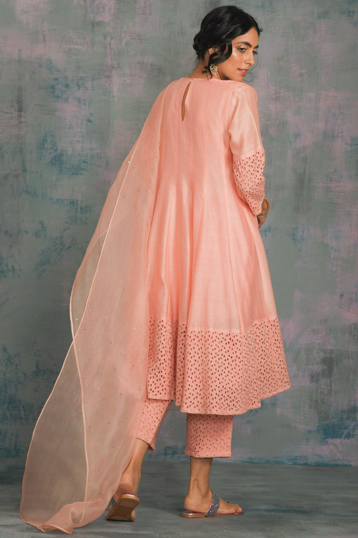 Peach Embellished Kurta Set Design by Charkhee at Pernia's Pop Up Shop 2024