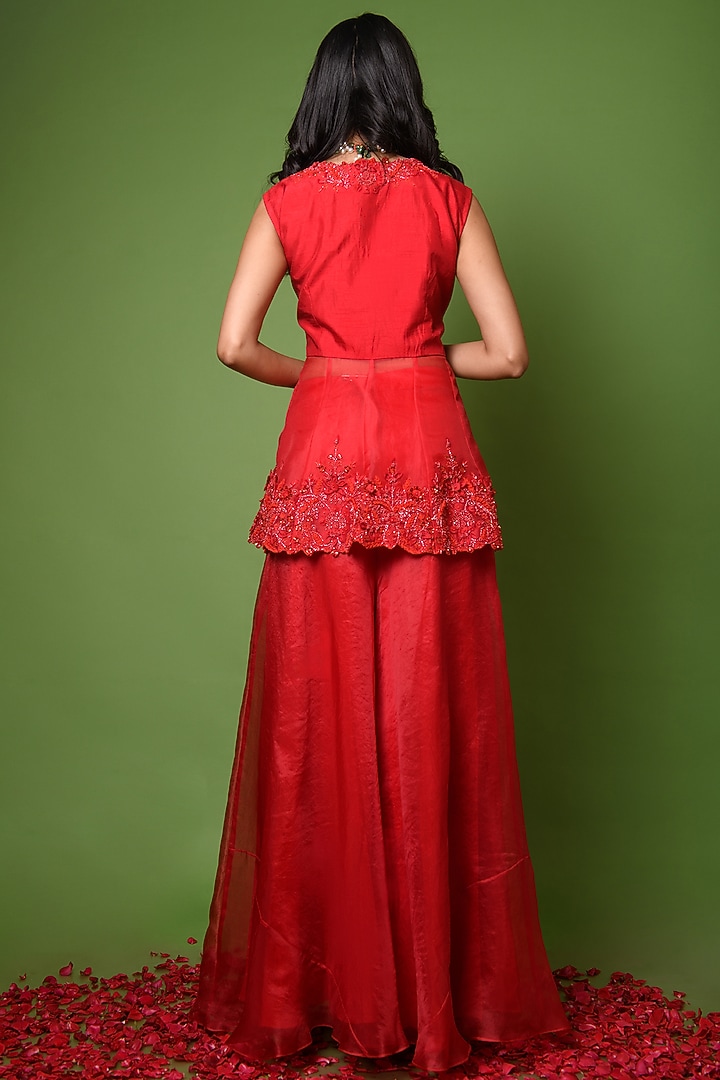 Red Organza Sharara Set by The Cherry Tree by Charu Saraogi at Pernia's ...