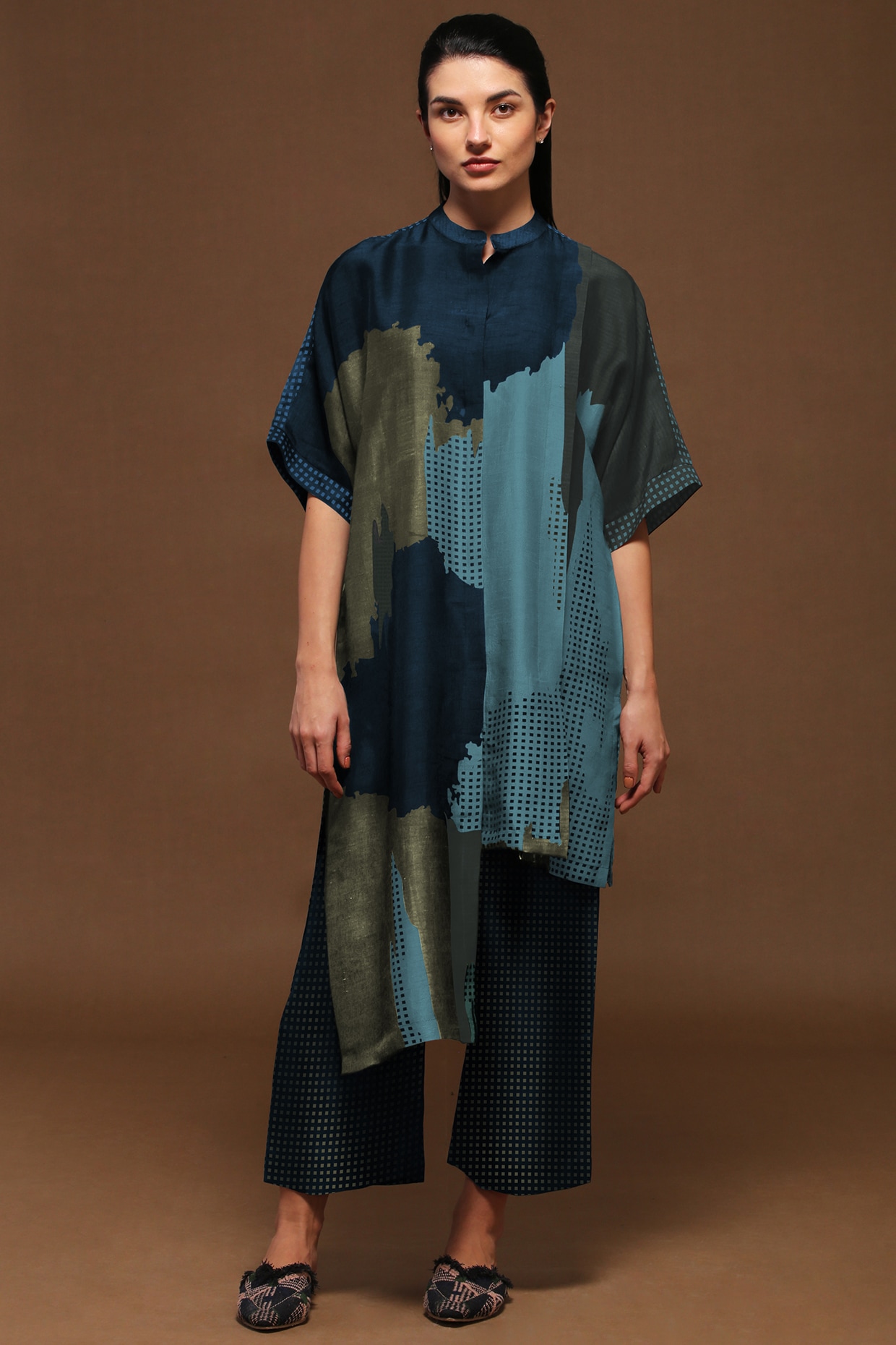 Nile Blue Pleated Tunic Set by CLOS at Pernia's Pop Up Shop 2025