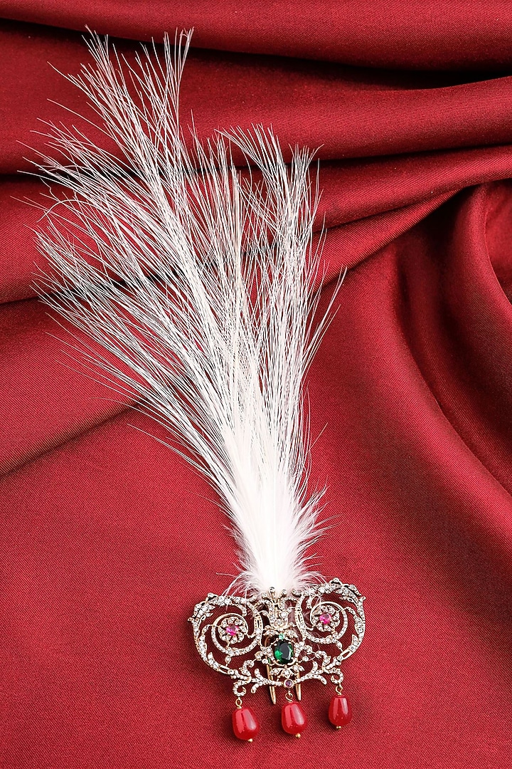 Antique Gold Feather Kalangi Design by Cosa Nostraa at Pernia's Pop Up ...