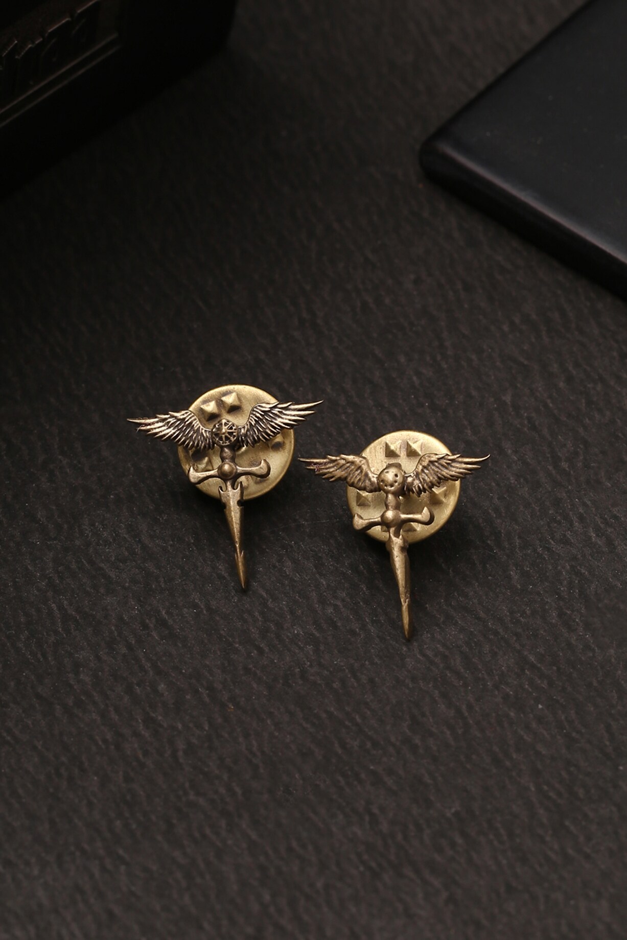 Antique Gold Roman Sword Collar Tips by Cosa Nostraa at Pernia's Pop Up ...