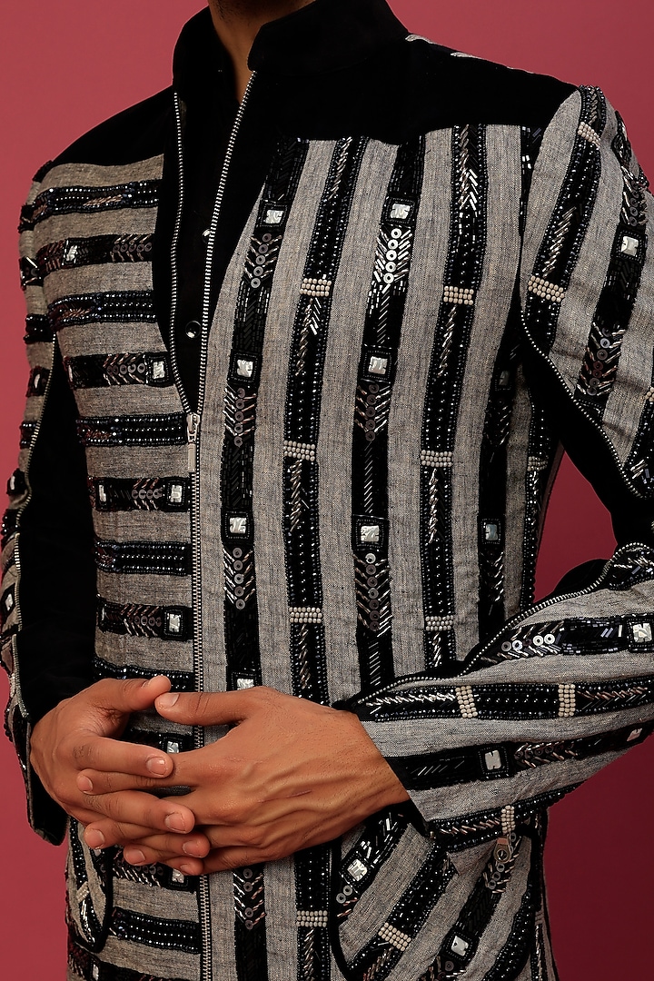 Buy Dapper & Dare Silver Grey & Black Indo Western Set at Pernia'sPopUpShopMen 2024