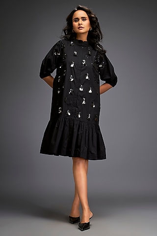 Deepika Arora - Buy Designer Dresses, Jumpsuits, Pants & more 2025