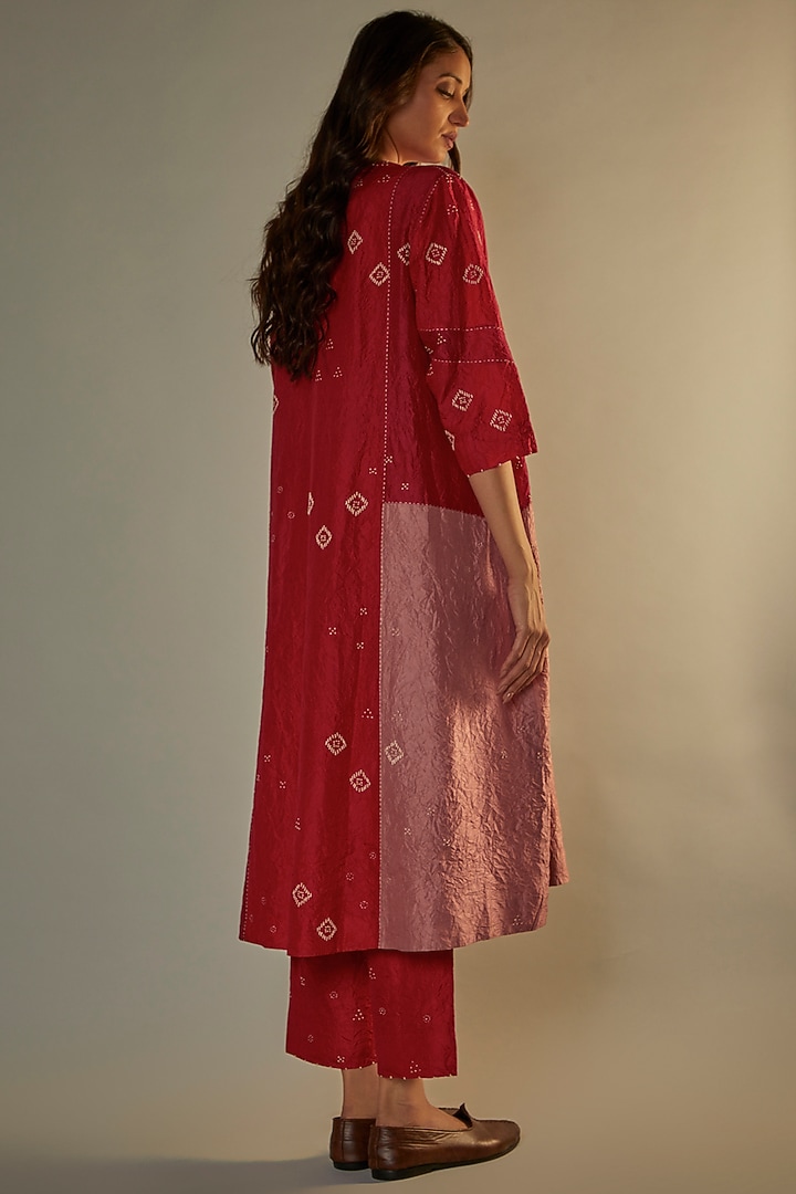 Red Mulberry Silk Hand Embroidered Kurta Set by Divyam Mehta at Pernia ...