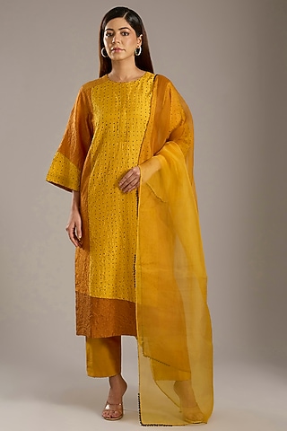 Yellow Mulberry Silk Screen Printed Kurta Set by Divyam Mehta at Pernia ...