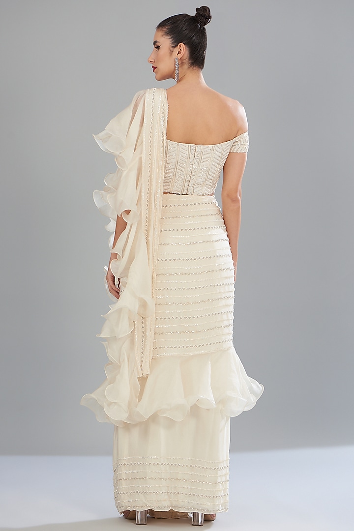 Ivory Crepe Pre-Draped Ruffle Saree Set by Disha Patil at Pernia's Pop ...