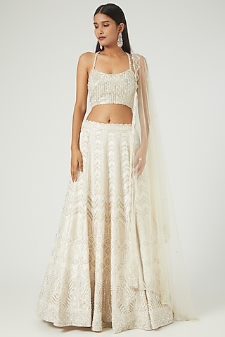 White Embroidered Bridal Lehenga Set by Disha Patil at Pernia's Pop Up ...
