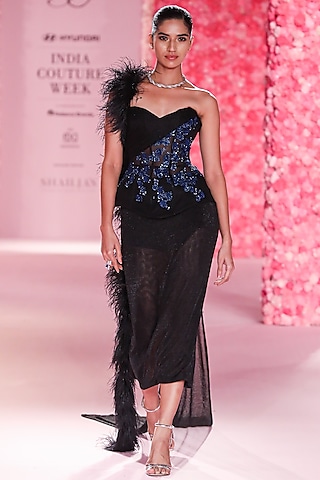 Dolly J - Buy Lehenga, Gown, Sarees, Kurta Sets Online 2024