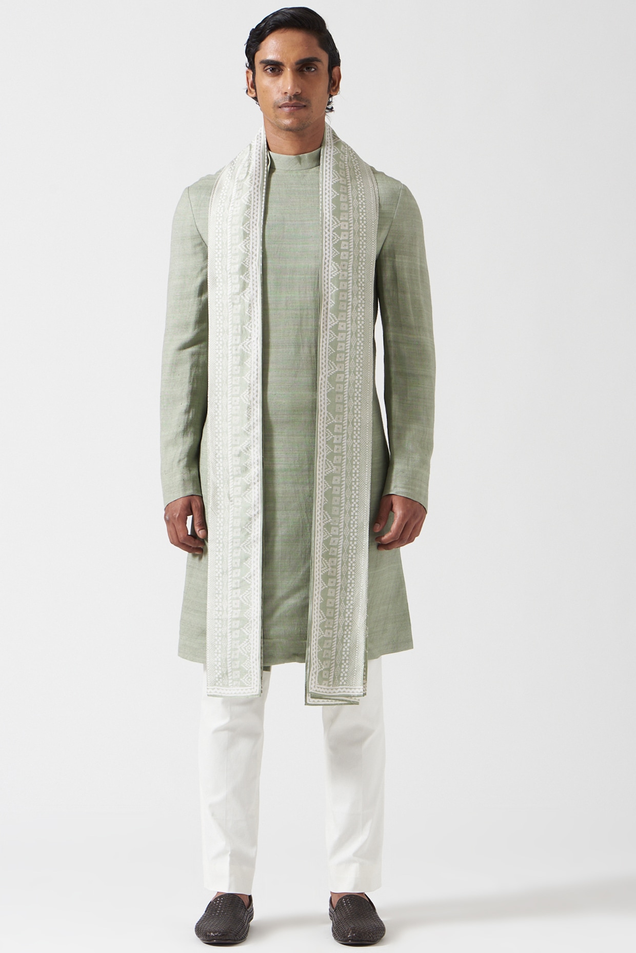 Mint Matka Silk Kurta Set by Divyam Mehta Men at Pernia's Pop Up Shop 2025